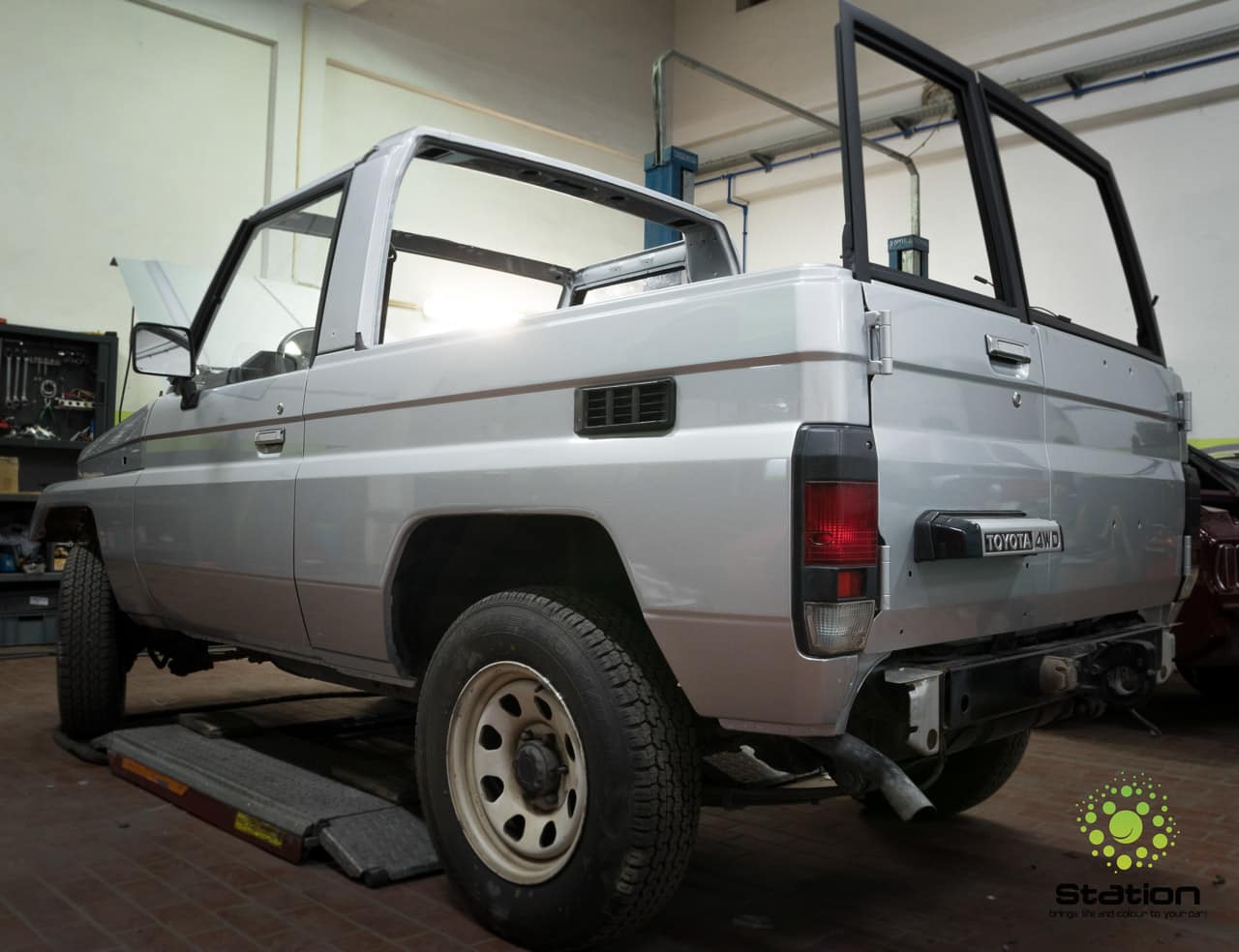 Restauro – Toyota Land Cruiser BJ 73 - Station