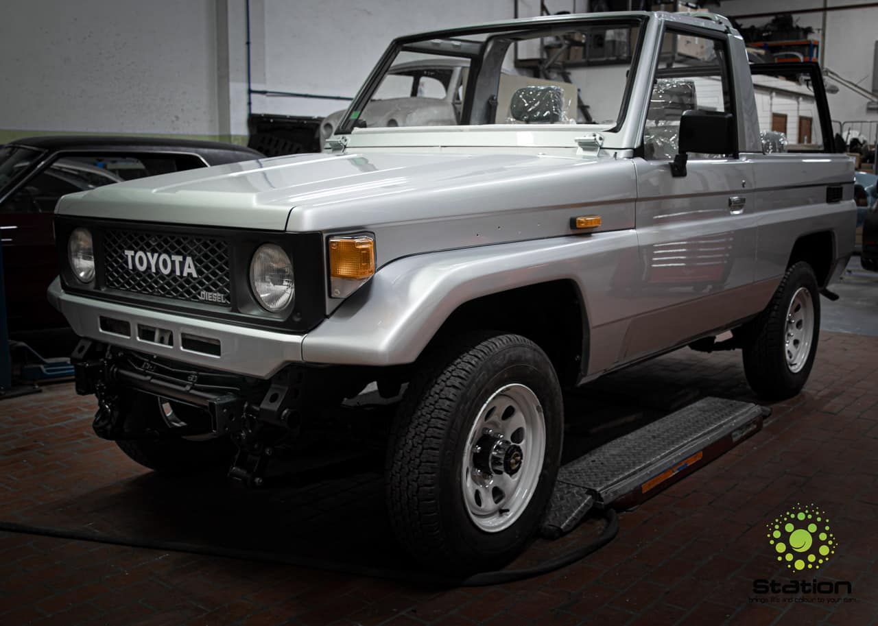 Restauro – Toyota Land Cruiser BJ 73 - Station